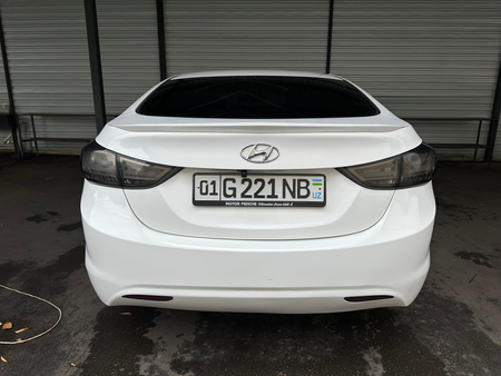 Hyundai Elantra md 2011