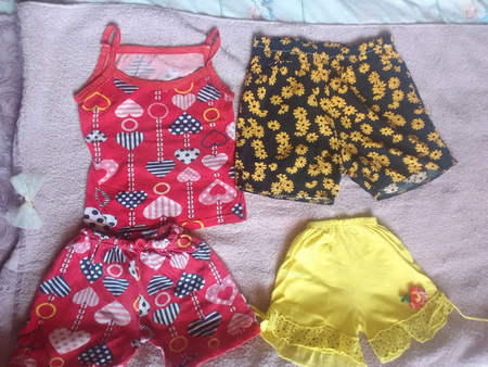 2 yoshgacha qizchalarga kiyimchalar Xammasini 100 ga bervoraman