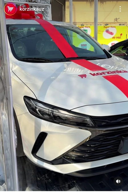 Monza avtomobili uchun bantik, bantik na mashinu