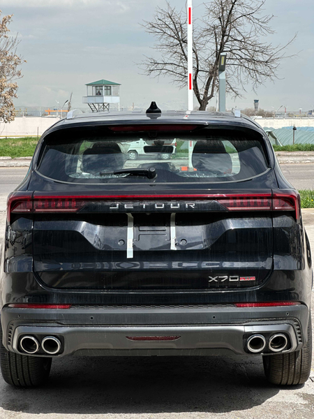 Jetour X70 Plus 2023 (Avtokredit)