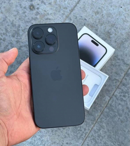 Iphone 14pro srochna sotiladi karobka dakument