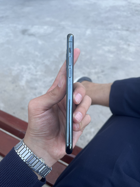 iPhone 11 pro srochni