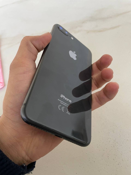 i phone 8 plus sotiladi 256 gb