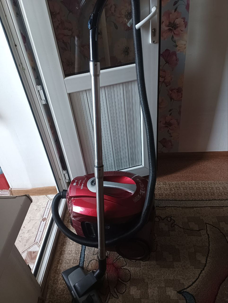 Продам Пелесос отличная состояние.