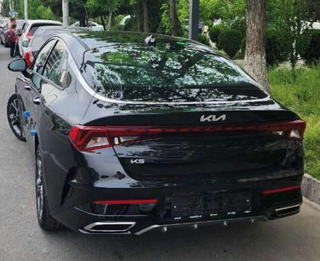 Kia K5 Perstige pozitsiya 2023