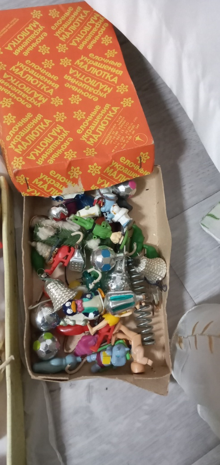 Продам ёлочные игрушки