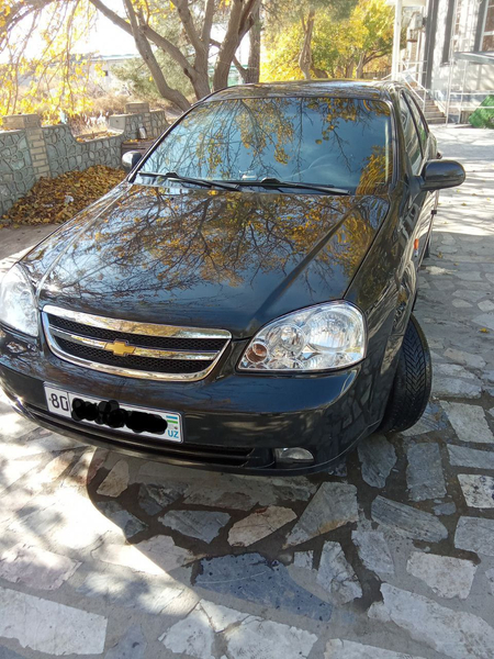 Lacetti 1.8 mashina