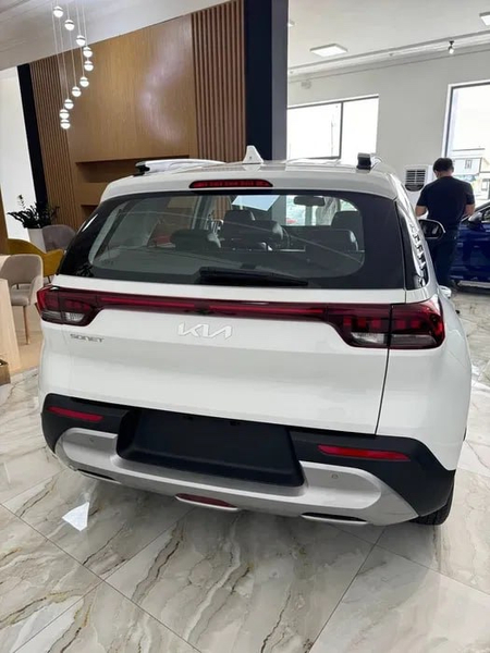Kia Sonet 3pozitsiya variantga pasportti oziga beriladi