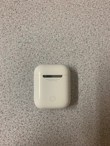 AirPods (2nd generation)