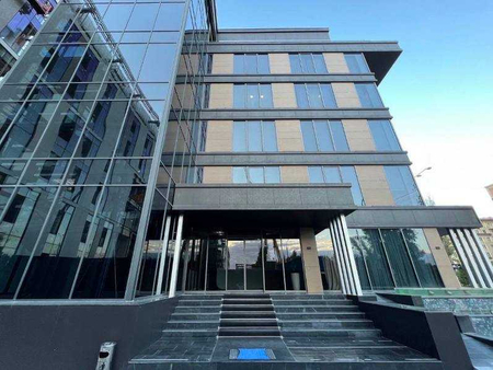 [Colliers] Продажа бизнес-центра