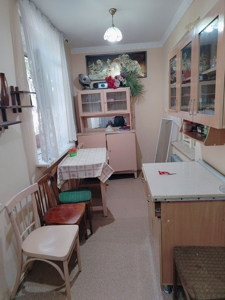 Продаётся Чиланзар 25 кв 1/1/4