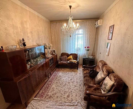 В Шайхантахурском районе массив Лабзак продается 3-х комнатная J 1790