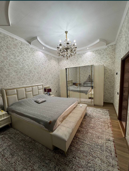 Toshkent shahar Batumskiy kocha Al Jomiy masjid yonida  4 sotihli uy