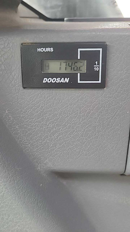 Экскаватор Doosan 225 LCA