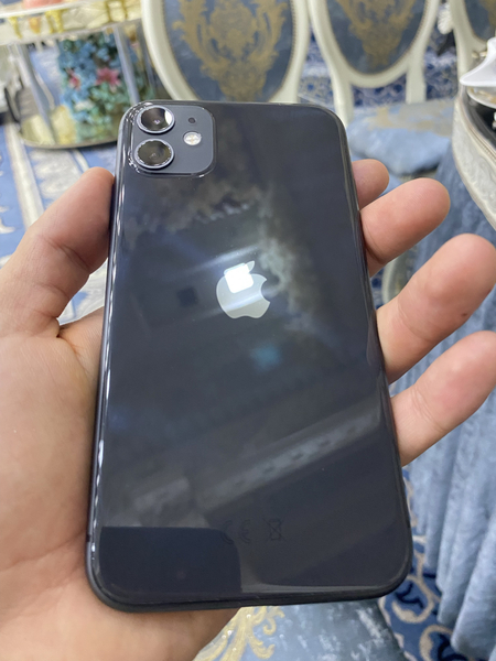 Iphone 11 xolati zor