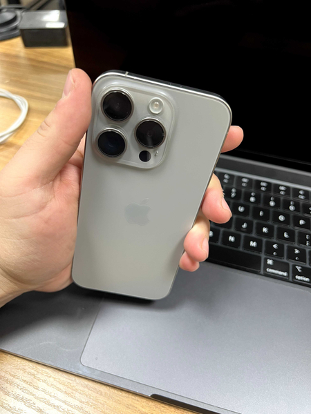 Iphone 15 pro 128 gb