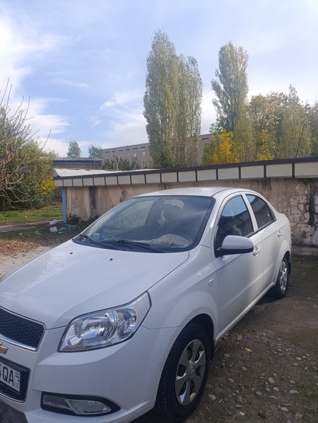 Nexia 3 2chi pozitsiya sotiladi!