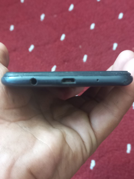 Samsung galaxy A 10 yangi telefon