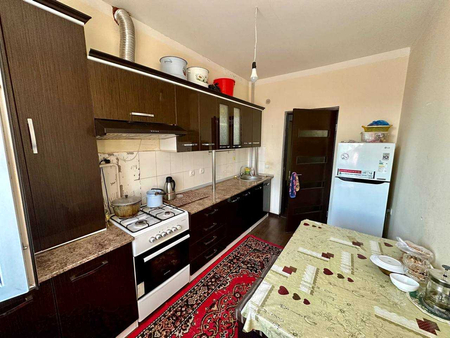 Эълон№4386  3 хонали квартира квартира.