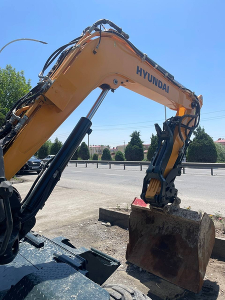 Hyundai hw60 2020yil 8550soat