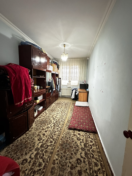Ялангач Продается квартира 2/1/4 балкон 1.5х3 ор-р: Дом быта