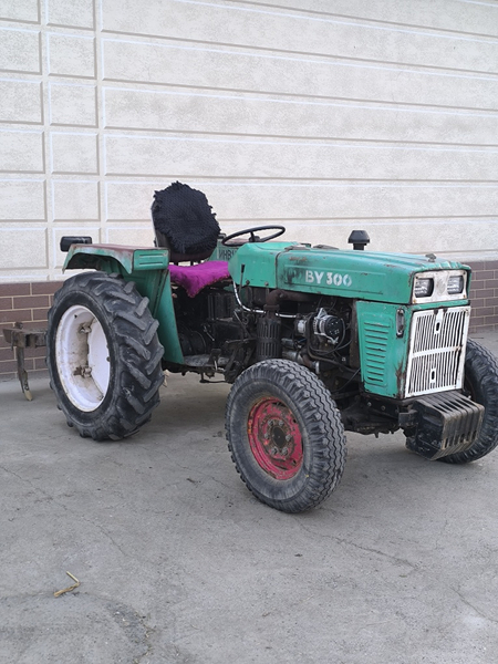 BY 304 mini traktor