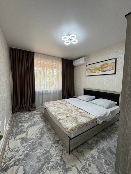 Продается 3х ком. квартира на Чиланзар 6, ор-р:Райхон перекресток,70м2