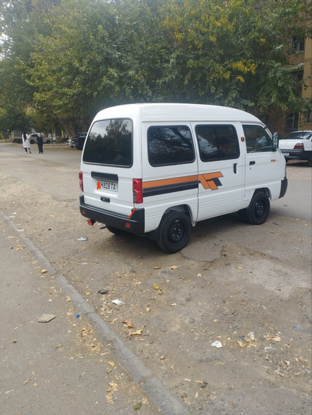 Chevrolet Damas.