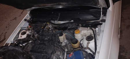 Nexa2sotiladi yaxshi avtomat karobka gaz bor