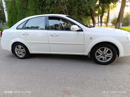 Lasetti 1.8 2006 y