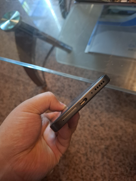 Продам Redmi Note 13 8/256