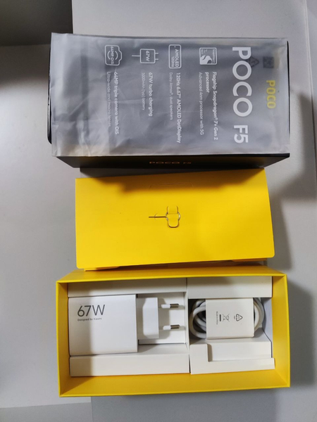 Poco F5 12/256GB