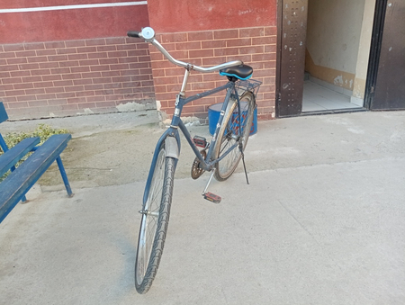 Velosiped 28 sotiladi narxi 600 000 kelishamiz