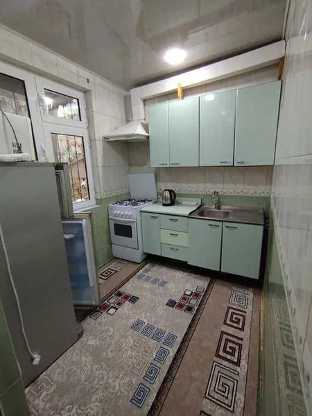 Чилонзорда,  метро якинида 2 хонали квартира ижарага берилади (IB001)