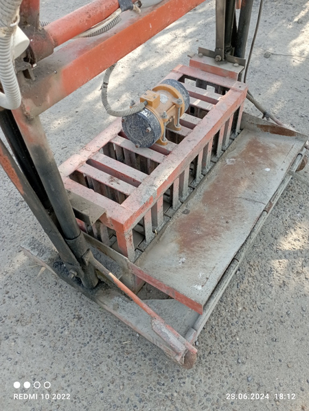Шлакоблок апарати