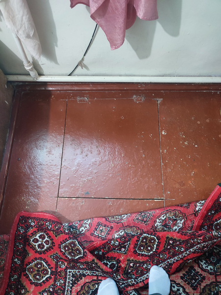 Xamza maktab: 4 xonali kvartira SOTILADI