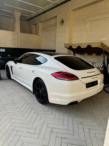 Porsche panamera