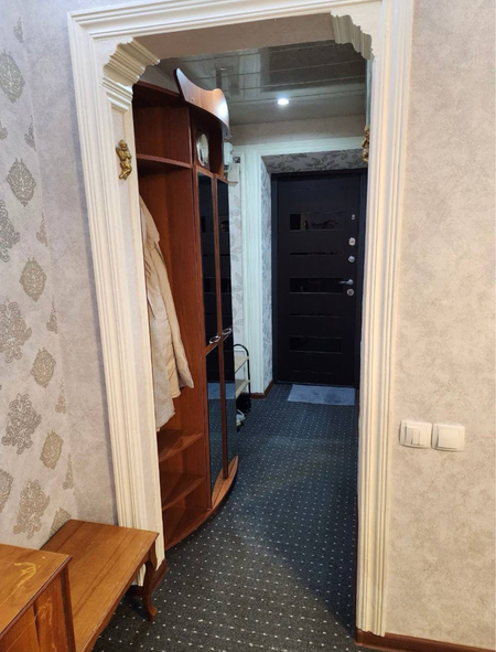 Продается квартира Чиланзар 8. 2в3/1/4 Кирпич 56м2. Балкон 2х6