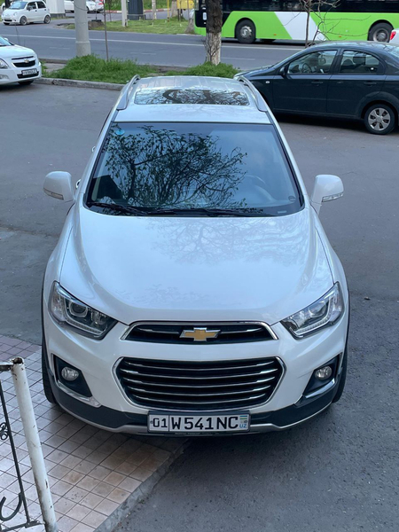 Продам каптива 2015 4 qilingan kraska toza