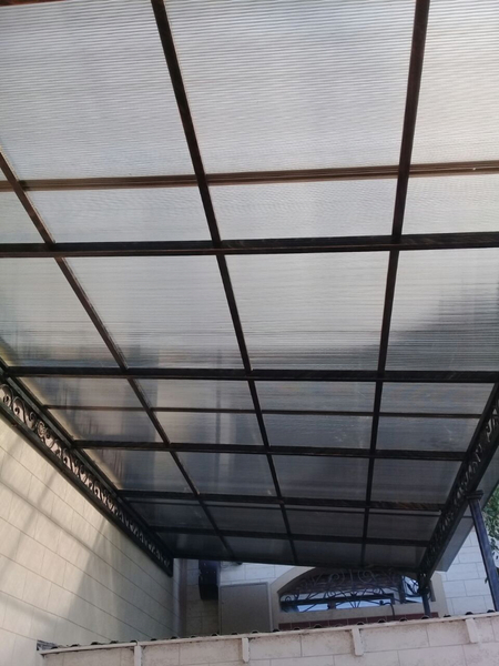 ЛЕКСАН поликарбонат по выгодным и оптовым ценам с доставкой по адресу!