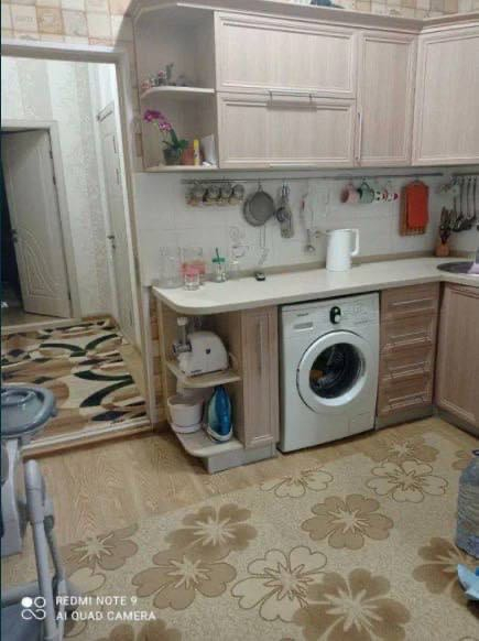 Шота Руставелида 3/4/4 кВ сотилади кирпич раздельно+мебел 82м2