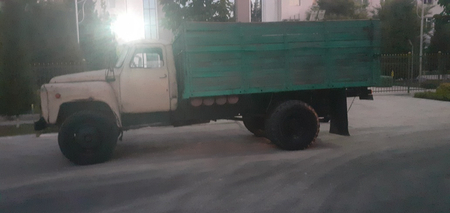 Gaz 53 A sotiladi xolati alo naxadu moshina
