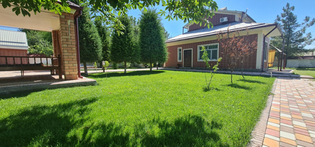 Dacha sotiladi. Дача продается .