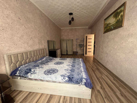 Продается 2х квартира на золотом этаже (ор Вокзал)