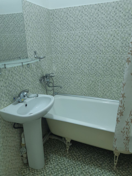 Продается квартира Чиланзар 20, 2в3/4/4 разделка