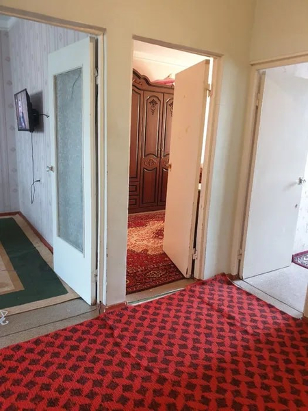 СРОЧНО продается квартира 3/3/4 в Юнусабадском районе 67м*2