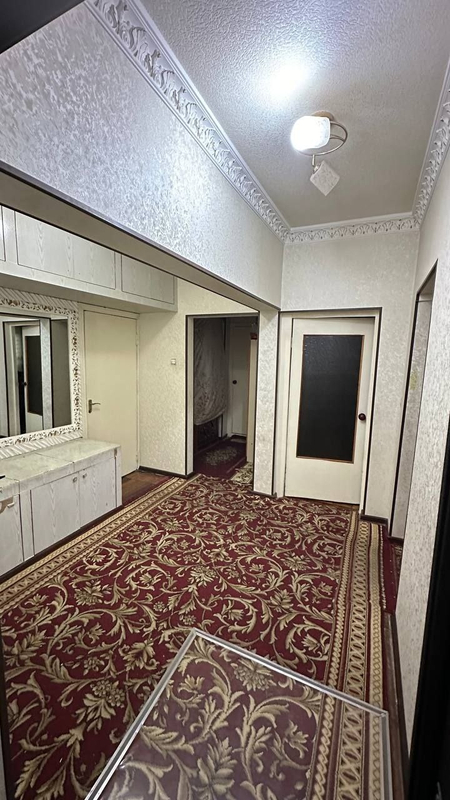 Продаётся квартира на медгородке 4/4/9