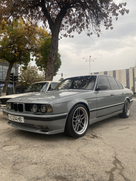 Bmw e34 9000 ideal srochniy