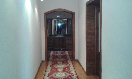 Продам квартиру 5/4/9 метро Айбек 130кв.м с ремонтом