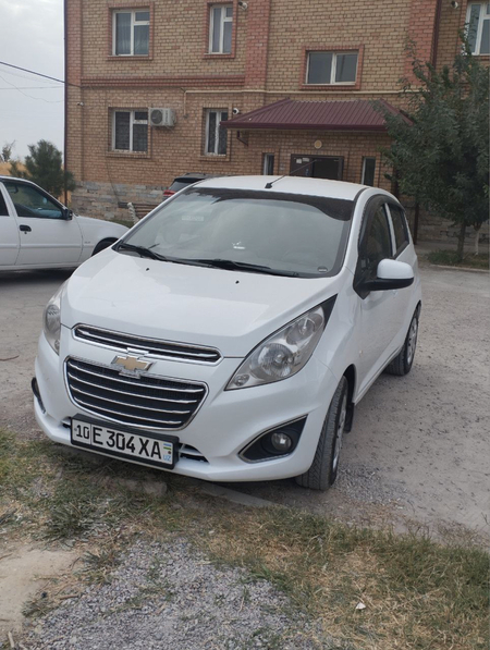 Spark sotiladi srocna